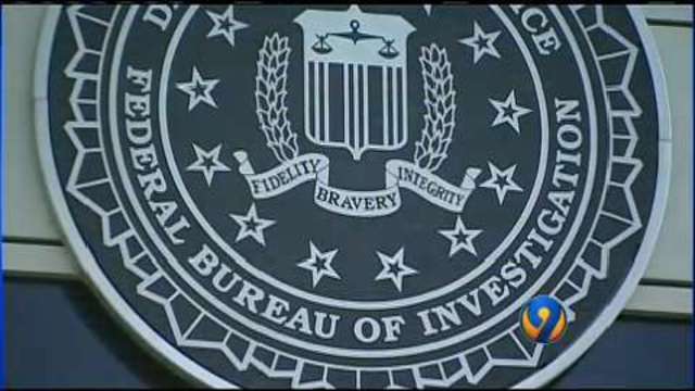 FBI offers $5K reward after agent’s weapons stolen | WSOC-TV